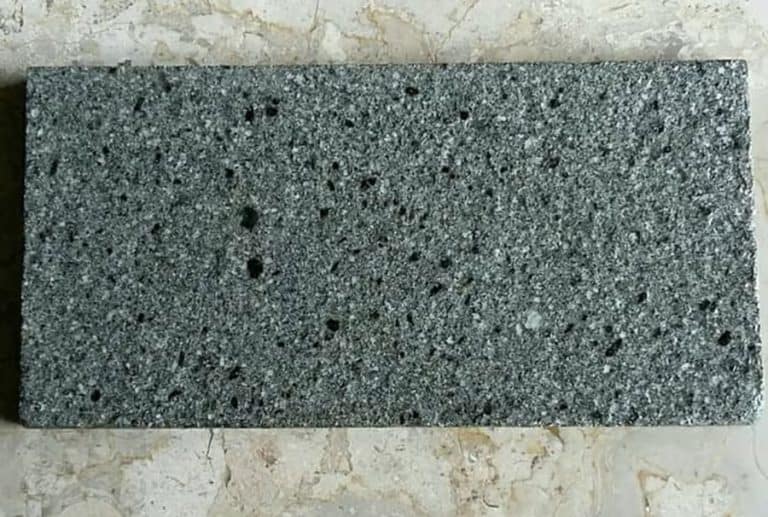 Ciri-Ciri Batu Alam Andesit yang Bagus - Sinergi Stone