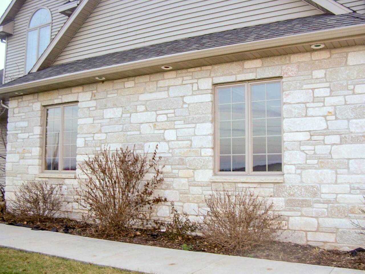 Motif & Model Batu Alam untuk Dinding Luar Rumah Terbaru - Sinergi Stone