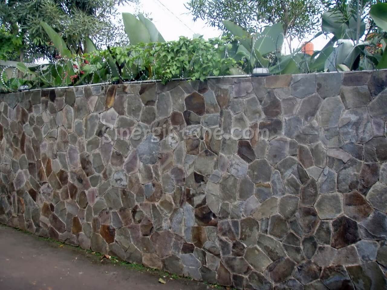 Aneka Macam Batu Alam untuk Dinding dan Harganya - Sinergi Stone
