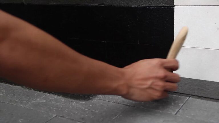 Panduan Cat Batu Alam: Definisi, Jenis, Manfaat, Merk - Sinergi Stone