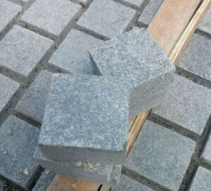 Jual Batu Andesit 10x10 Bakar Harga Januari 2026 - Sinergi Stone
